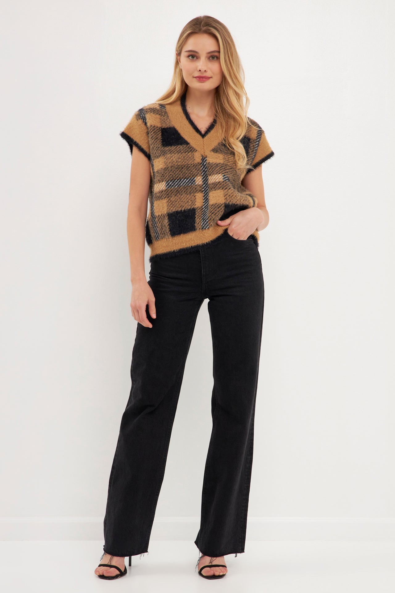 Sweaters – English Factory